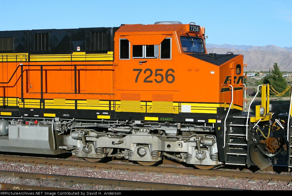 BNSF 7256